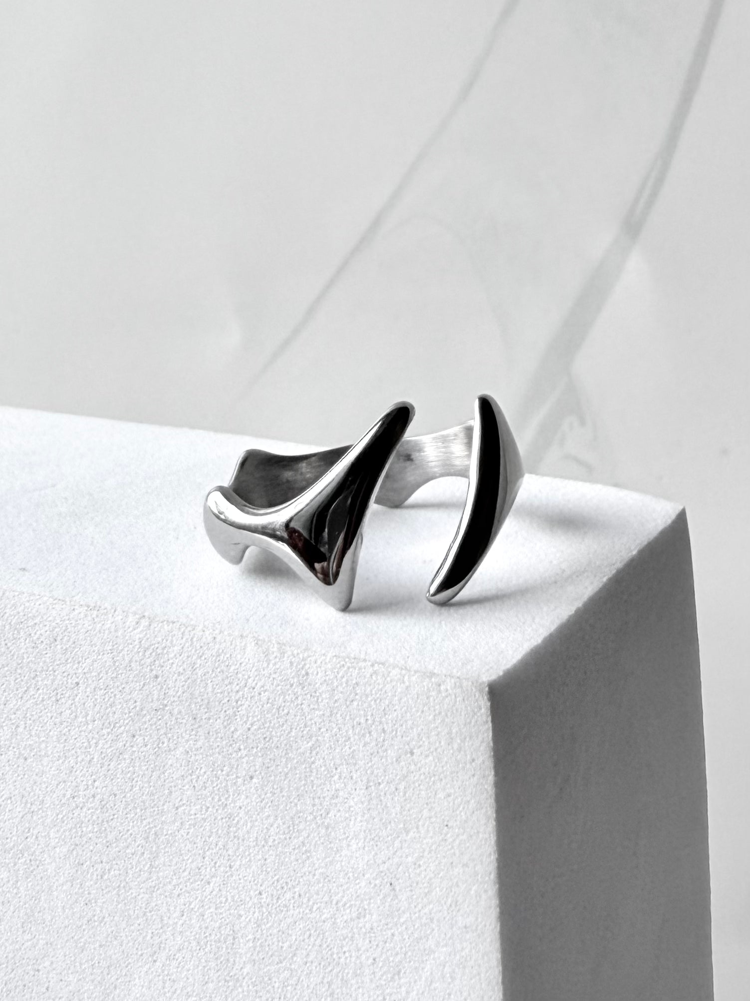 Void Ring – Sicsense